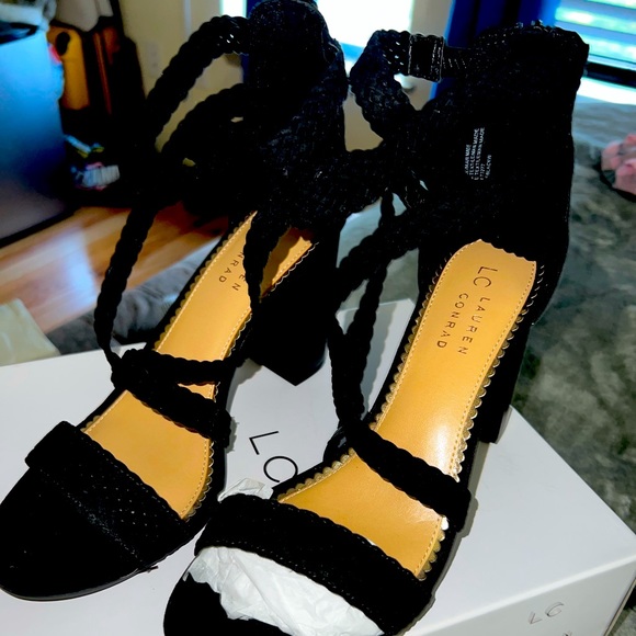 loran Conrad | Shoes | Loran Conrad | Poshmark